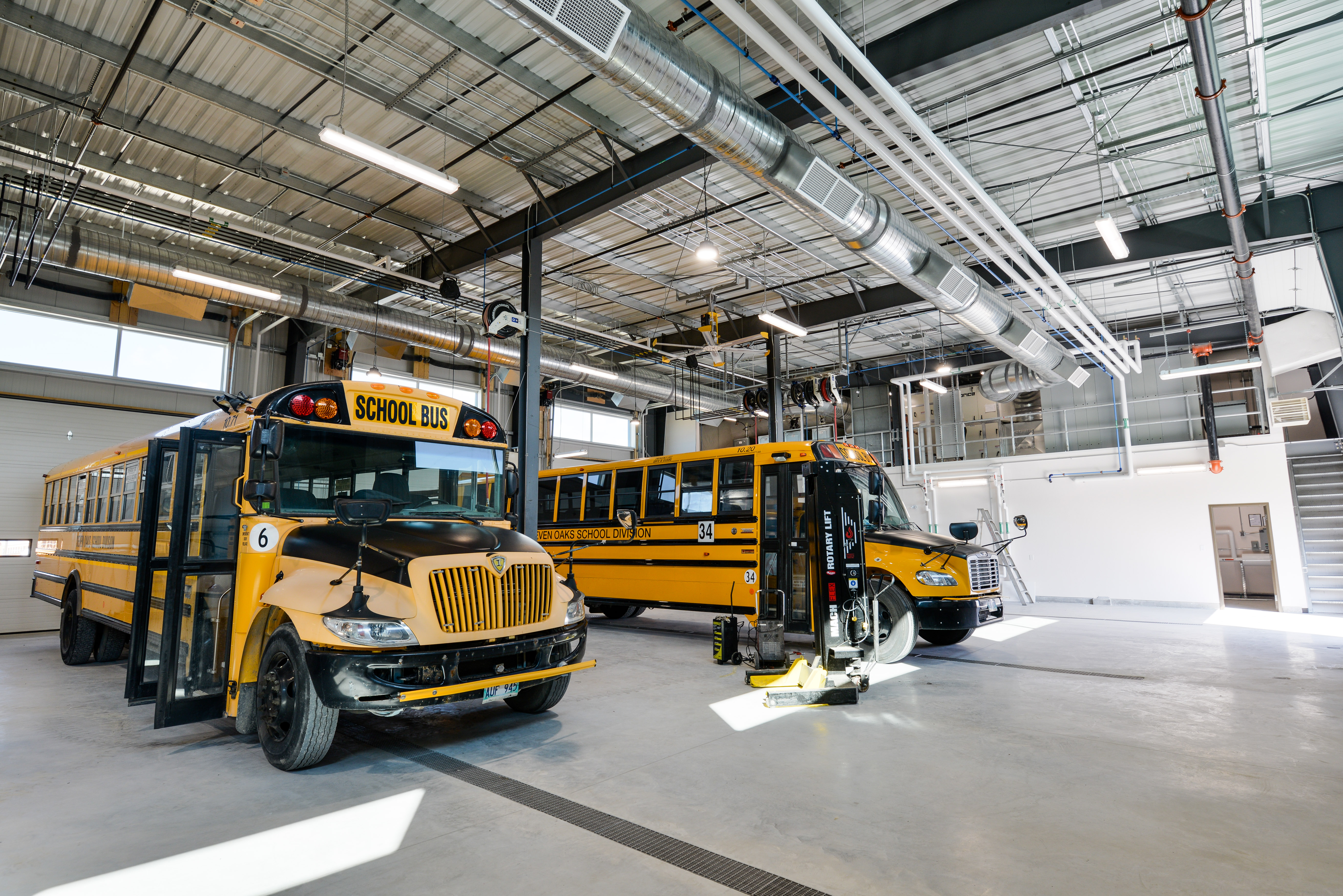 Seven Oaks School Division Learning and Service Centre | KGS Group